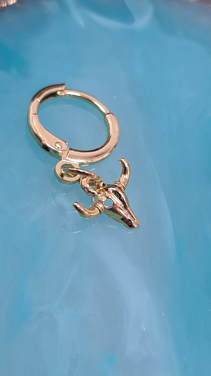 Arete toro mini #W15 (1 pieza) – Vestiq Accesorios Mayoreo